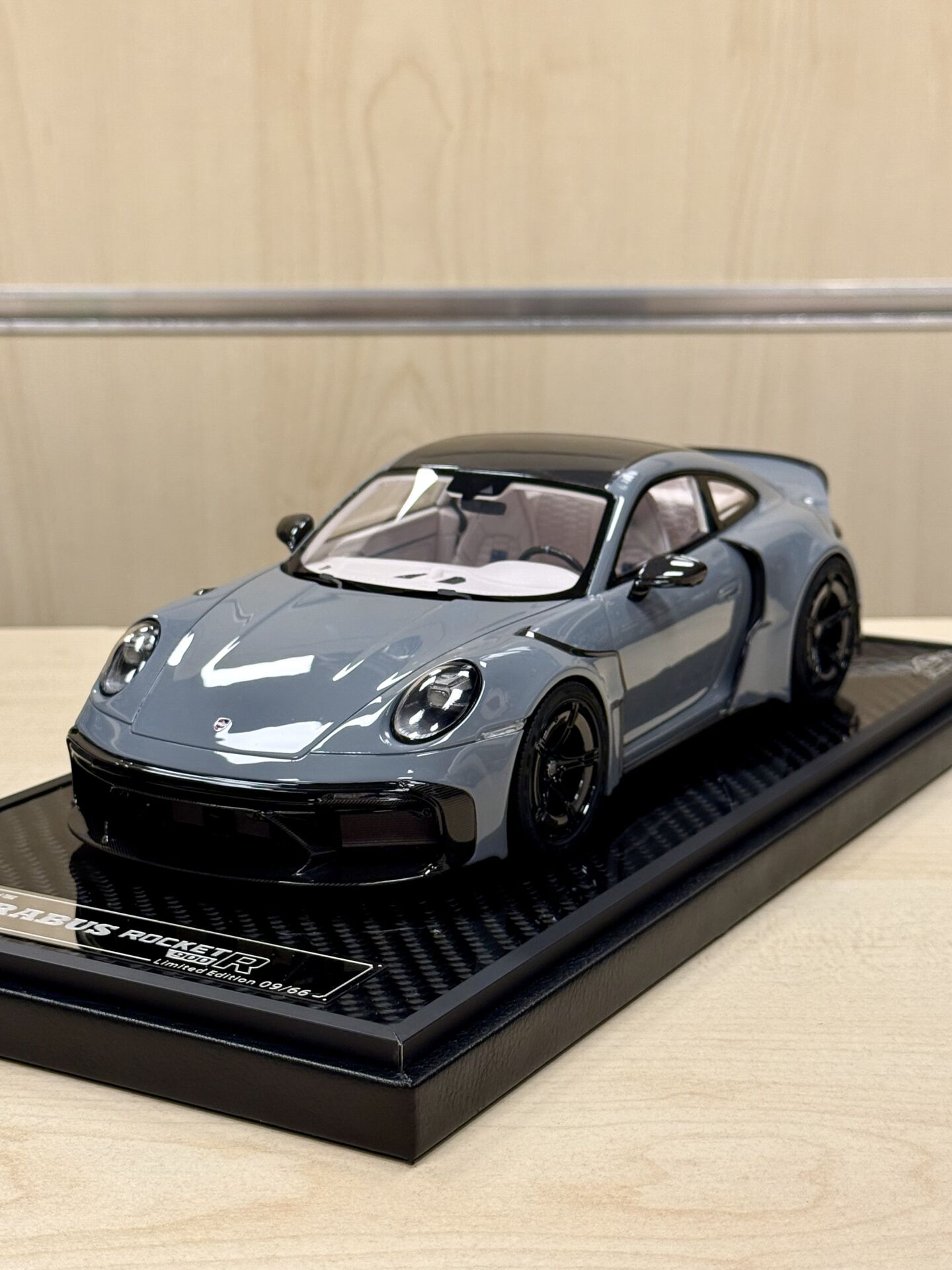 VİP models 1:18 Porsche BRABUS Rocket R900